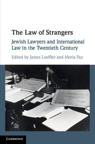 James Loeffler (u. a.) | The Law of Strangers | Taschenbuch | Englisch ...