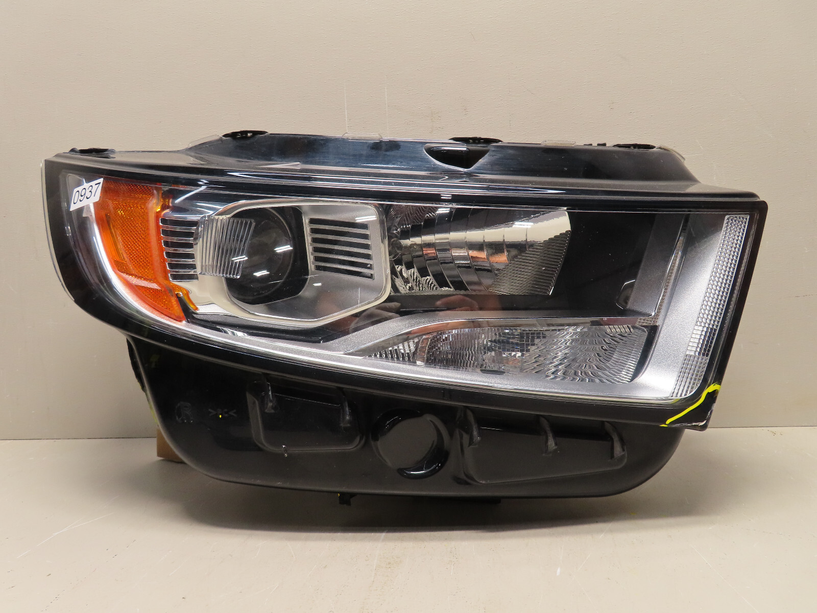 2015 2016 2017 2018 FORD EDGE FRONT RIGHT PASSENGER SIDE HEADLIGHT ...