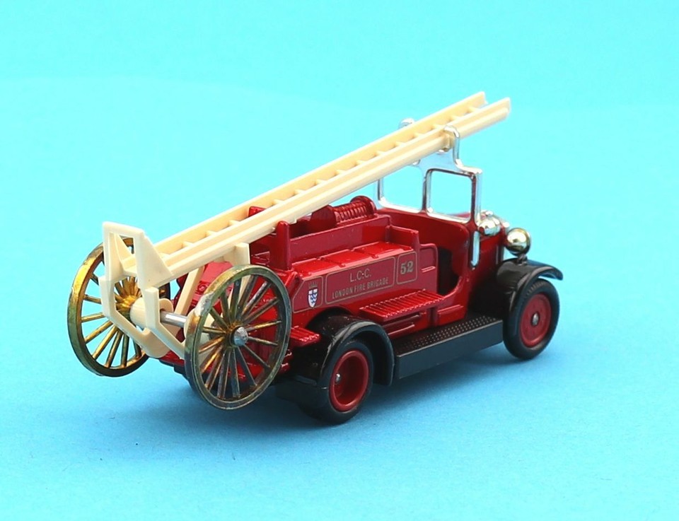 Lledo Days Gone 1934 Dennis Fire Engine OVP Metal | eBay