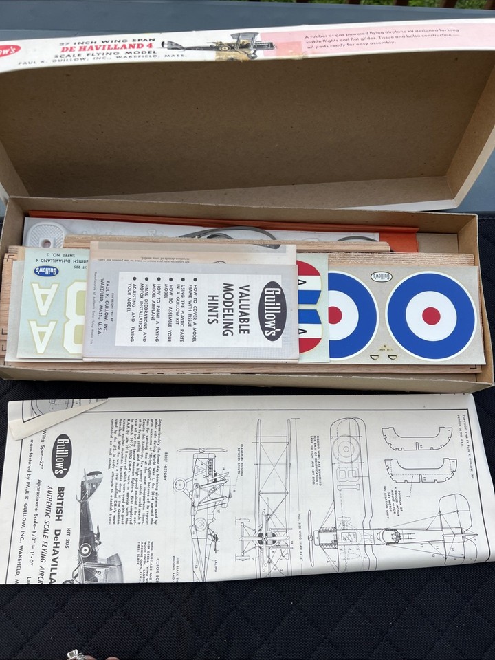 Guillow's British De Havilland 4 WWI Flying Model Airplane Balsa Wood ...