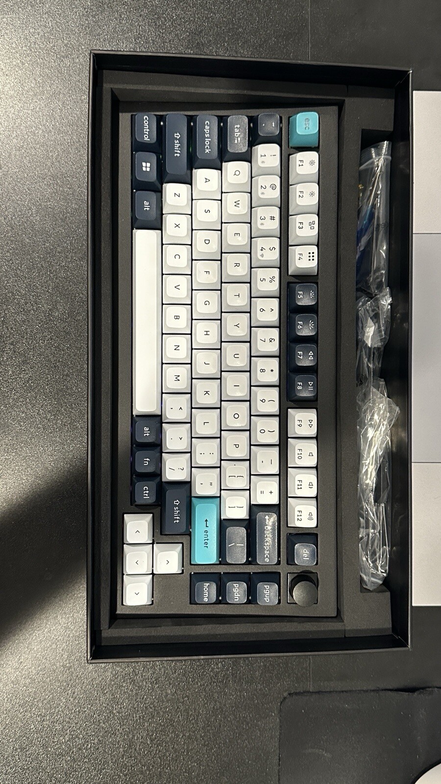 Keychron Q1 Max Gaming Keyboard with Gateron Jupiter Red Switches *READ ...