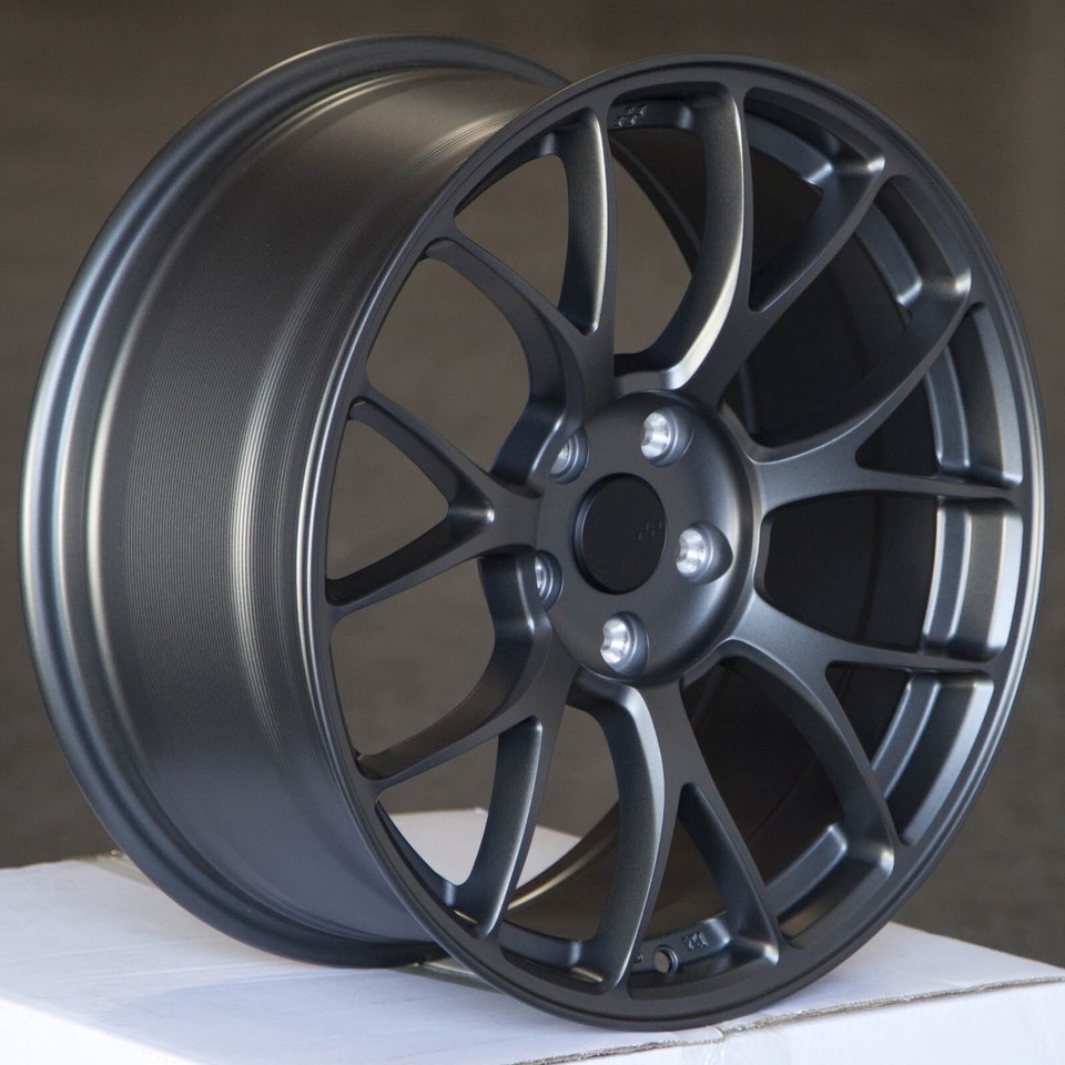 CIRCUIT CSF2 18x8.5 5x100 +35 MATTE GUNMETAL WHEELS FITS SUBARU WRX ...