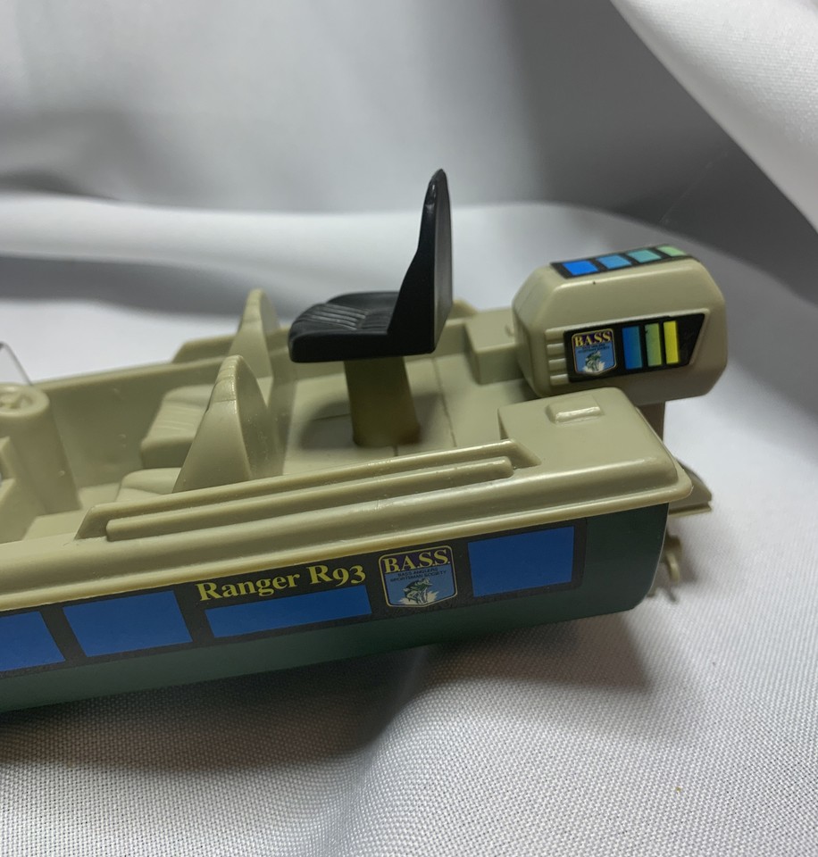 Ranger R93 Bass Gray & Blue Toy Boat 1990s Out Door Motor & 2 Seats ...