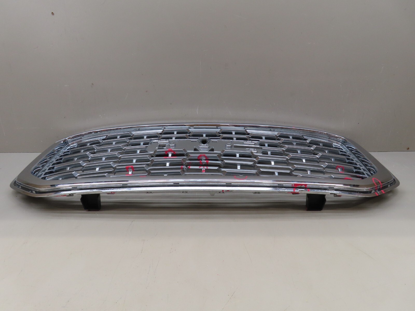 2018-2020 GMC YUKON XL DENALI FRONT UPPER BUMPER GRILLE GRILL OEM ...