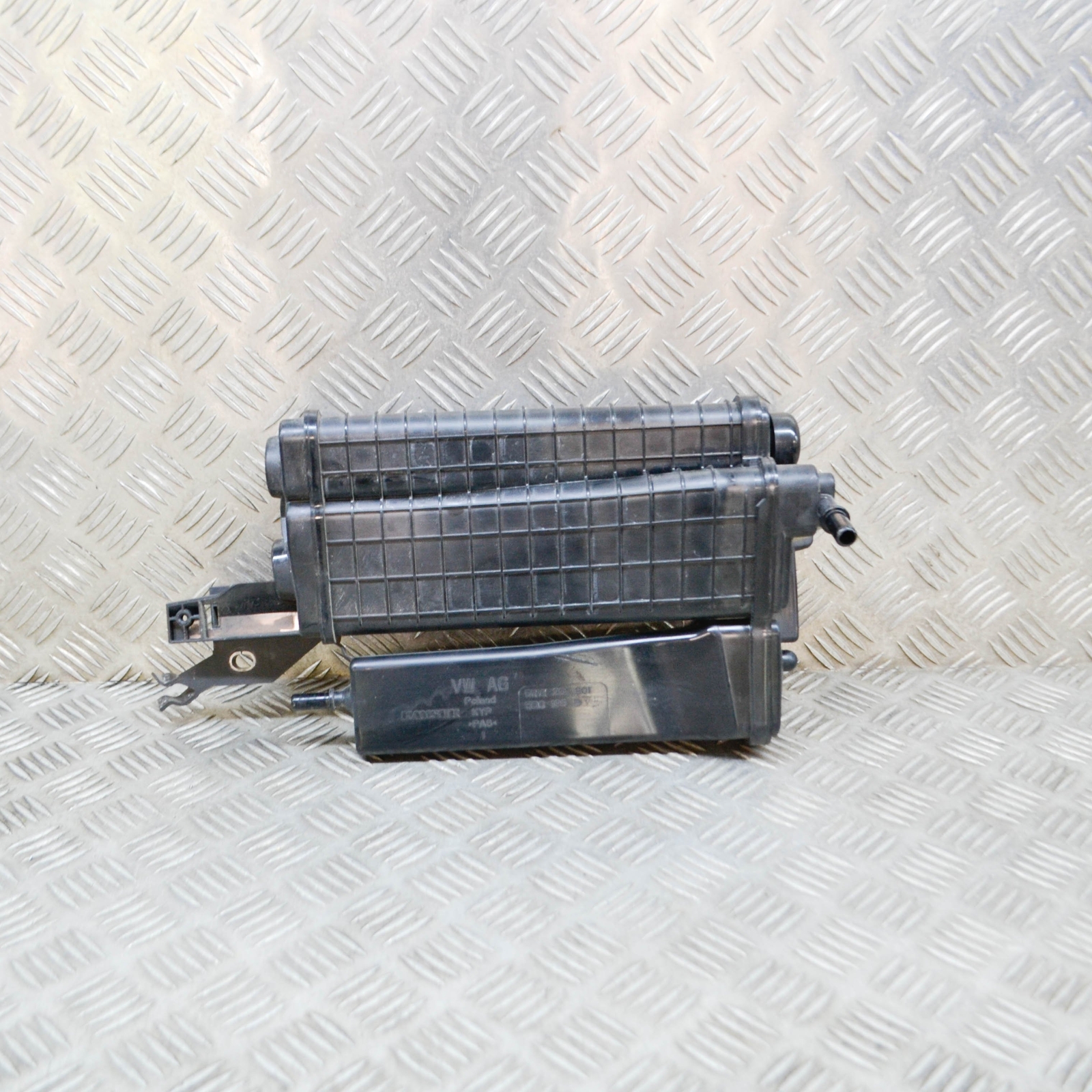 VOLKSWAGEN GOLF MK8 Activated Charcoal Filter 5WA201801 5Q0196D 1.5 ...