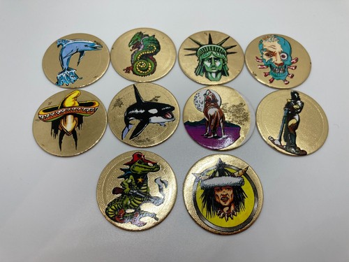 Lot De 10 POG Gold Statue Loup Crocodile POG'S POGS CAPS FLIP PLASCOT ...