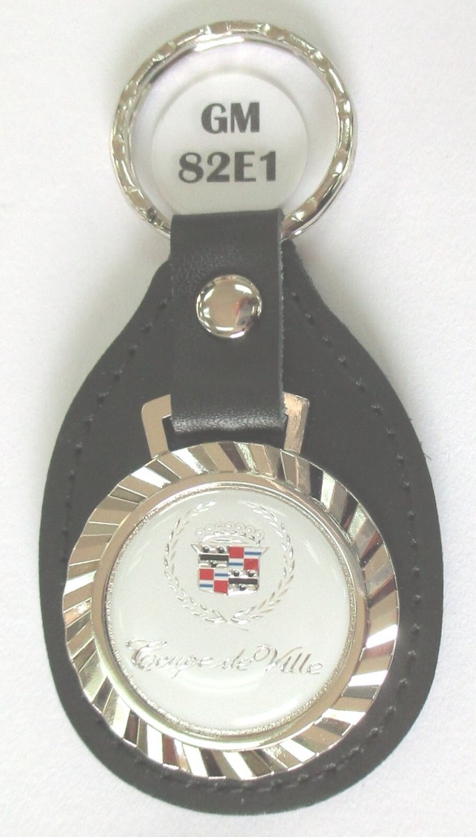 White Coupe de Ville 82E1 Royal Classic Chrome Leather Key White Coupe de Ville 82E1 Royal Classic Chrome Leather Key