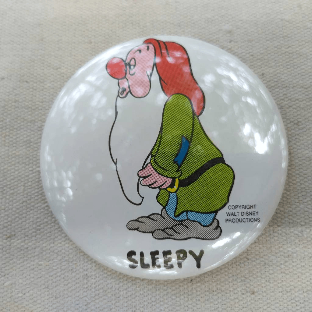 Walt Disney Sleepy dwarf Snow White lapel pin 393 - Gem