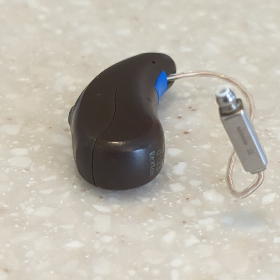 Rexton Adore Li Rechargeable Hearing Aid (Left Only) and Case Bluetooth ...