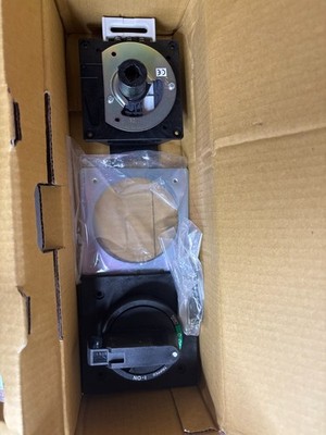 Schneider EZEROTE EasyPact EZC250 Extended Rotary Handle Kit | eBay