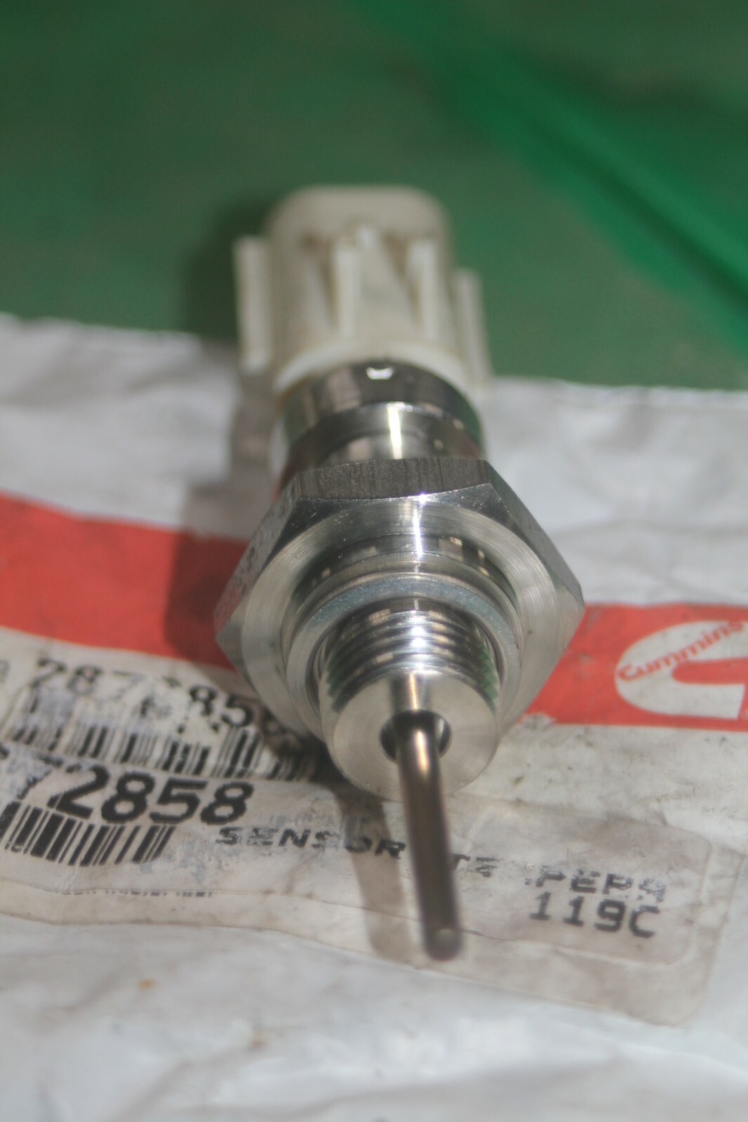 Cummins Temperature Sensor 2872858 | eBay