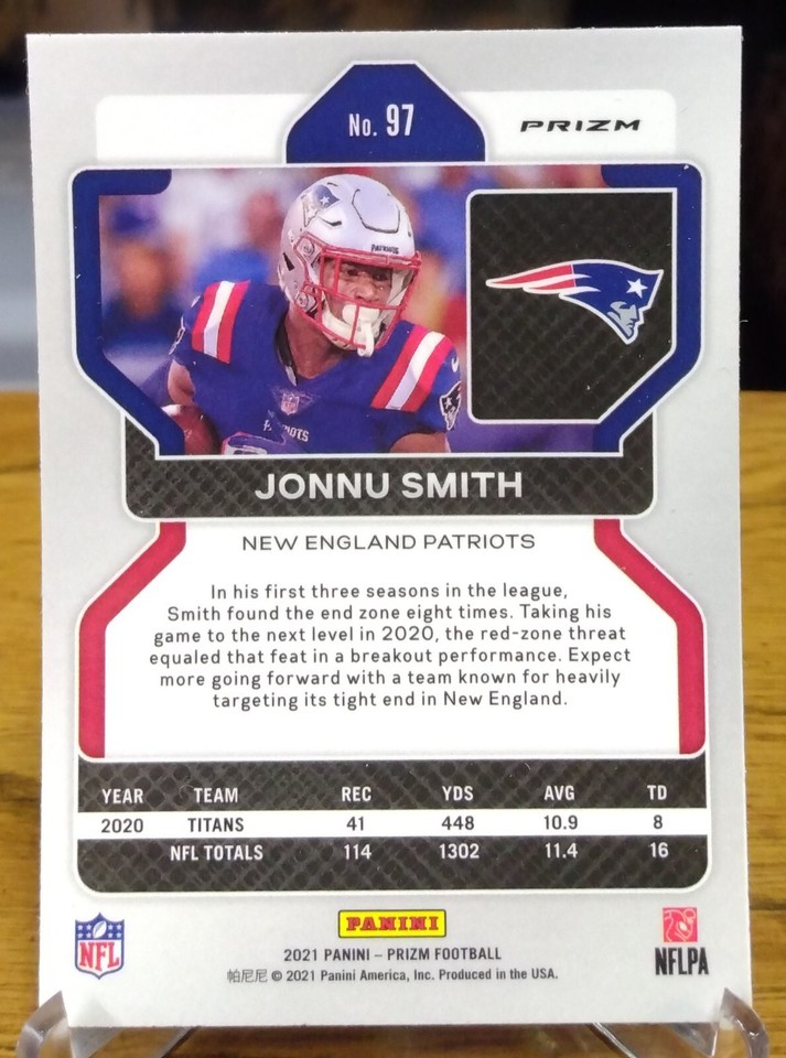 Jonnu Smith New England Patriots 2021 Panini Prizm NFL Card 97 Green ...