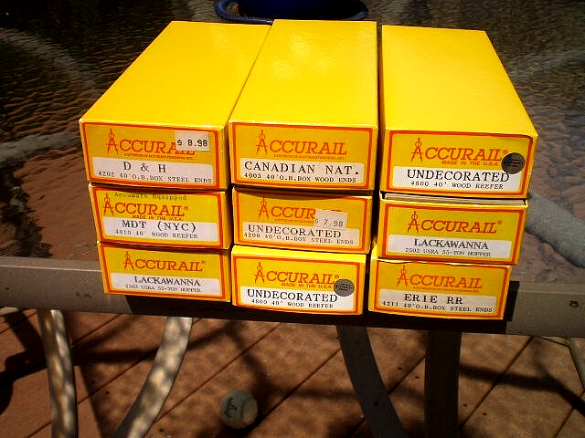 Accurail HO Scale Varied Freight Car Kits lot of 9 Erie, D & H ...