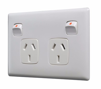 HPM LINEA DOUBLE POWERPOINT 240V Slim Profile 127x82x4mm GLOSS WHITE ...