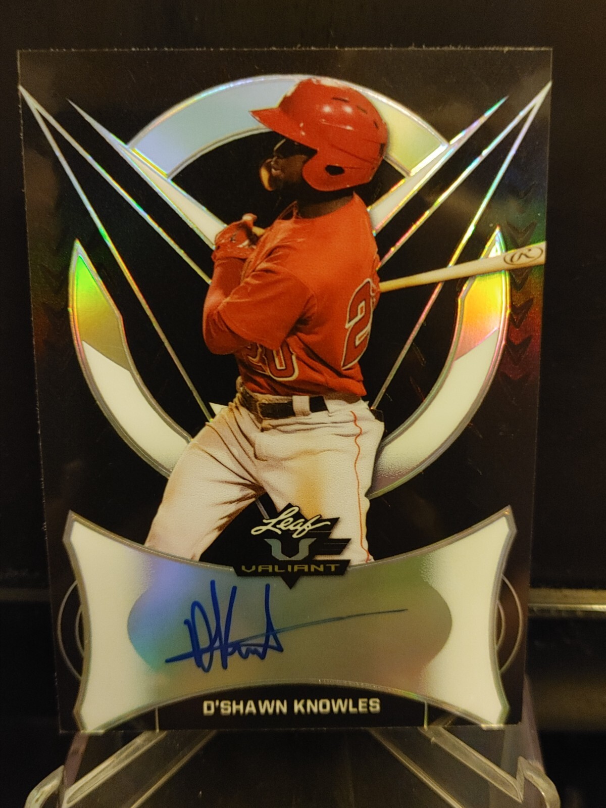 D'Shawn Knowles RC 2020 Leaf Valiant Black Refractor AUTO #BA-DSK - 2/5 ...