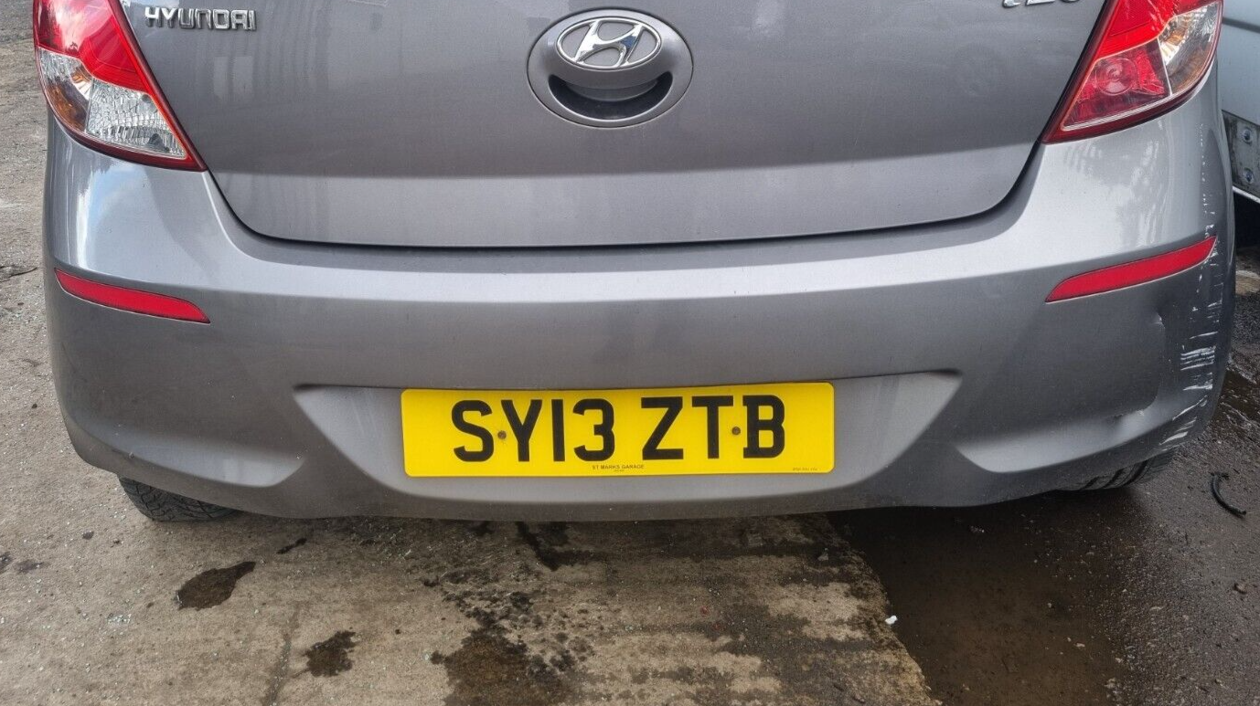 HYUNDAI I20 MK1 FACELIFT 2012-2014 REAR BACK BUMPER GREY [SAG] DAMAGED ...