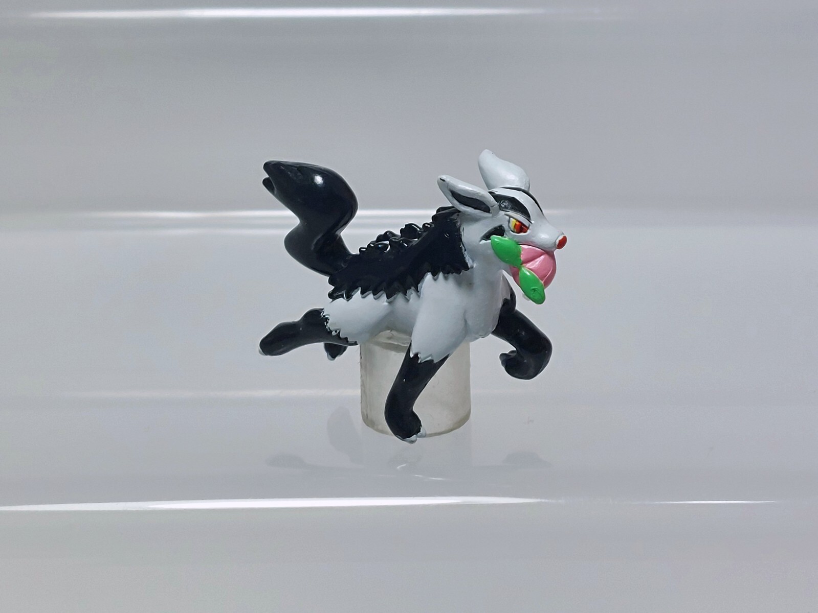 Mightyena (Thief) Pokemon WazaColle Figure Bandai 2005 Gashapon Japan ...