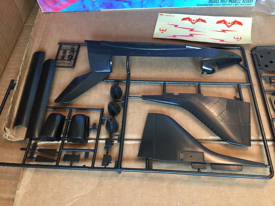 VINTAGE 1979 REVELL MODEL KIT ALIEN INVADER SPACE SHUTTLE SPACESHIP ...