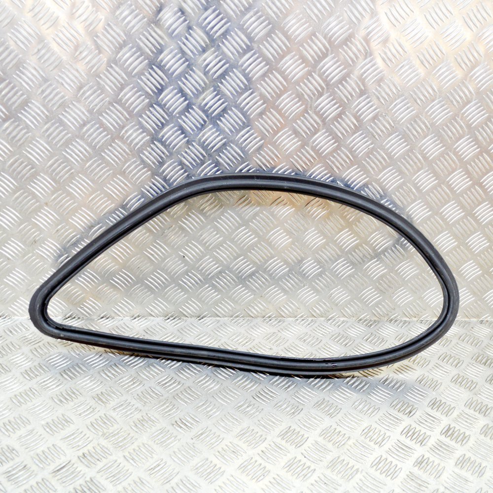 MERCEDES-BENZ GL X166 Guarnizione gomma finestrino posteriore ...