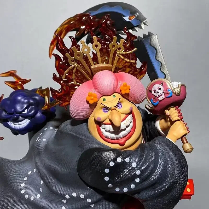25cm One Piece Figure Charlotte Linlin Anime Figures Big Mom Figure ...