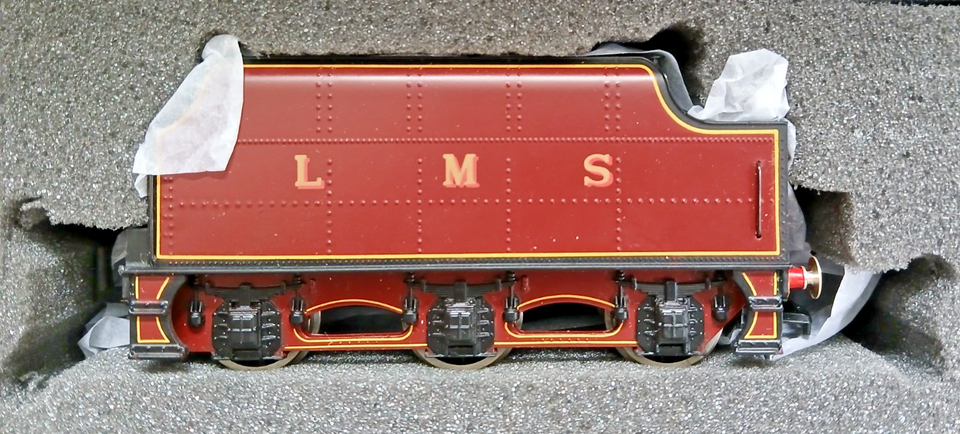 Bachmann Class 6P LMS Maroon Royal Scot Steam Loco 6100 Wooden Box OO ...