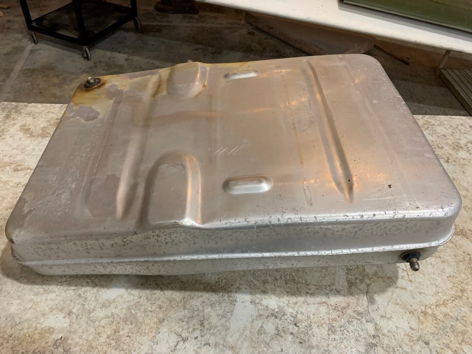 Cessna 150 L Left Wing Fuel Gas Tank 0426508-203 | eBay