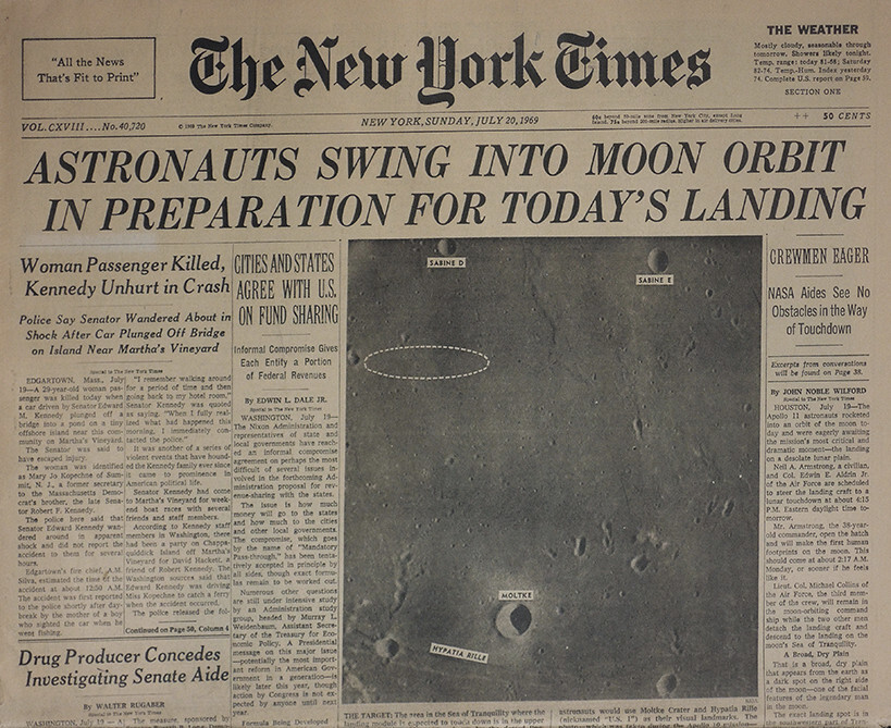 Moon Landing Newspaper Article 1969 – The Morning News: Man Steps