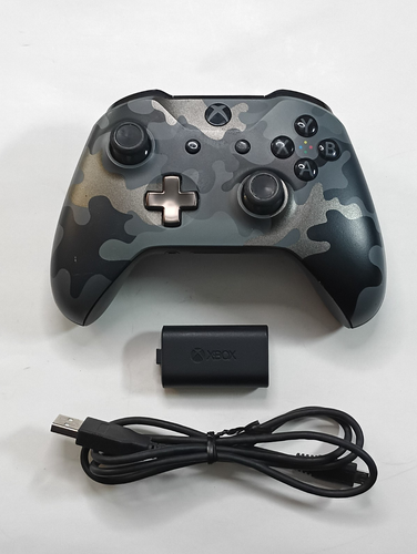 Microsoft 1708 Xbox One Wireless Controller Camo w/ Rechargeable ...