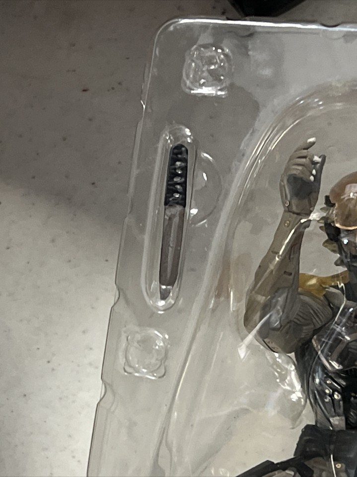 METAL GEAR SOLID Ultra Detail Figure Collection RAIDEN MGS 4 Medicom ...