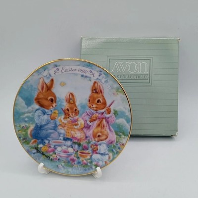 Vtg Easter "Colorful Moments" Decorative Plate Avon 1992 Bunnies ...
