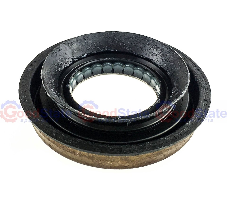 GENUINE Nissan Navara D22 YD25DDTI Rear Diff Front Pinion Flange Oil ...