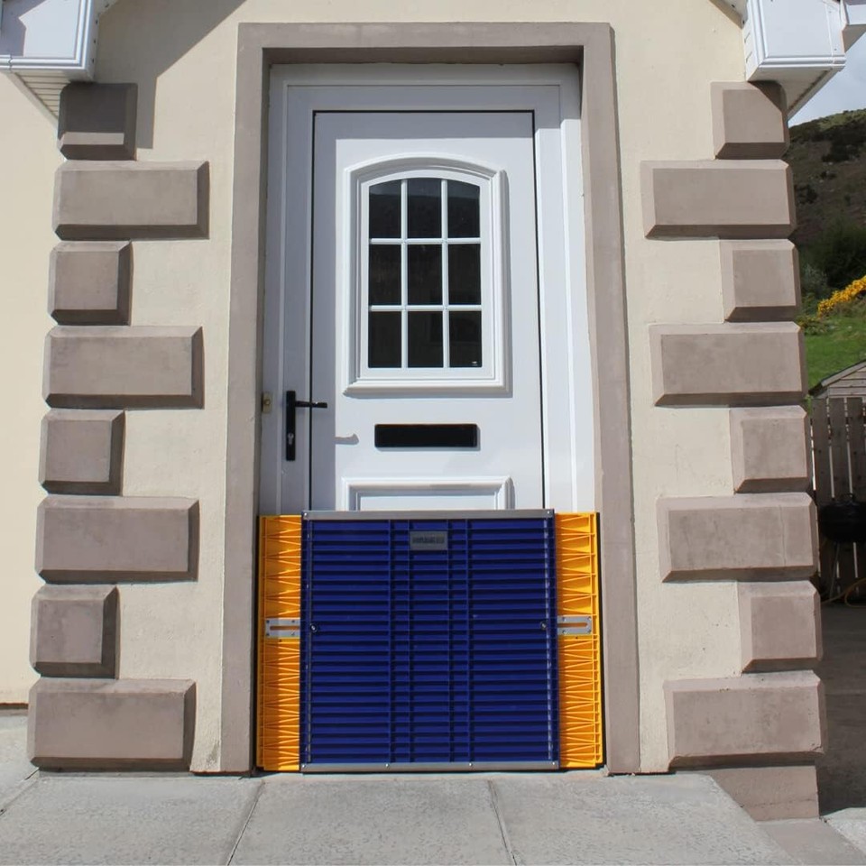 Door Dam Flood Barrier Residential Flood Protection up to 28 Inches for ...