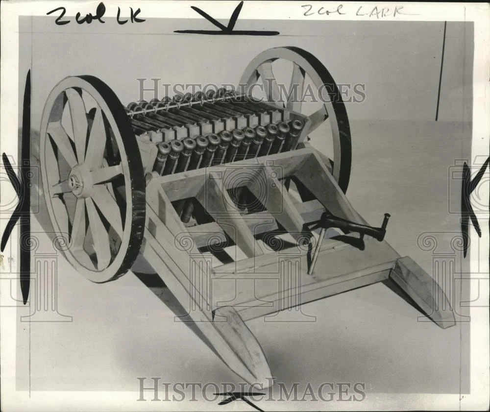Machine Gun Leonardo Da Vinci