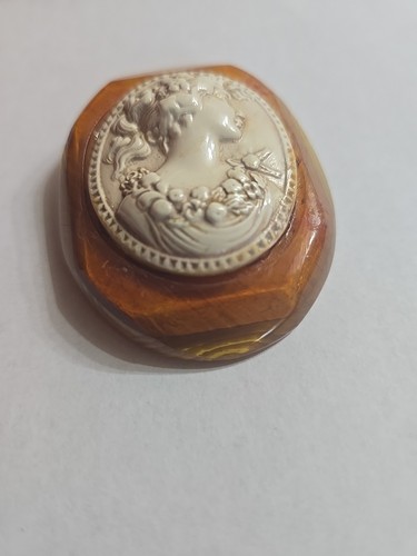 Large BAKELITE And Celluloid Cameo Vintage Brooch Lady Face Oval Pin ...