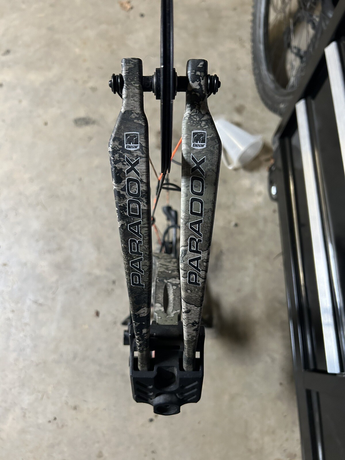 Bear Archery AV04A110A7R Paradox RTH Bow - True Timber Strata | eBay