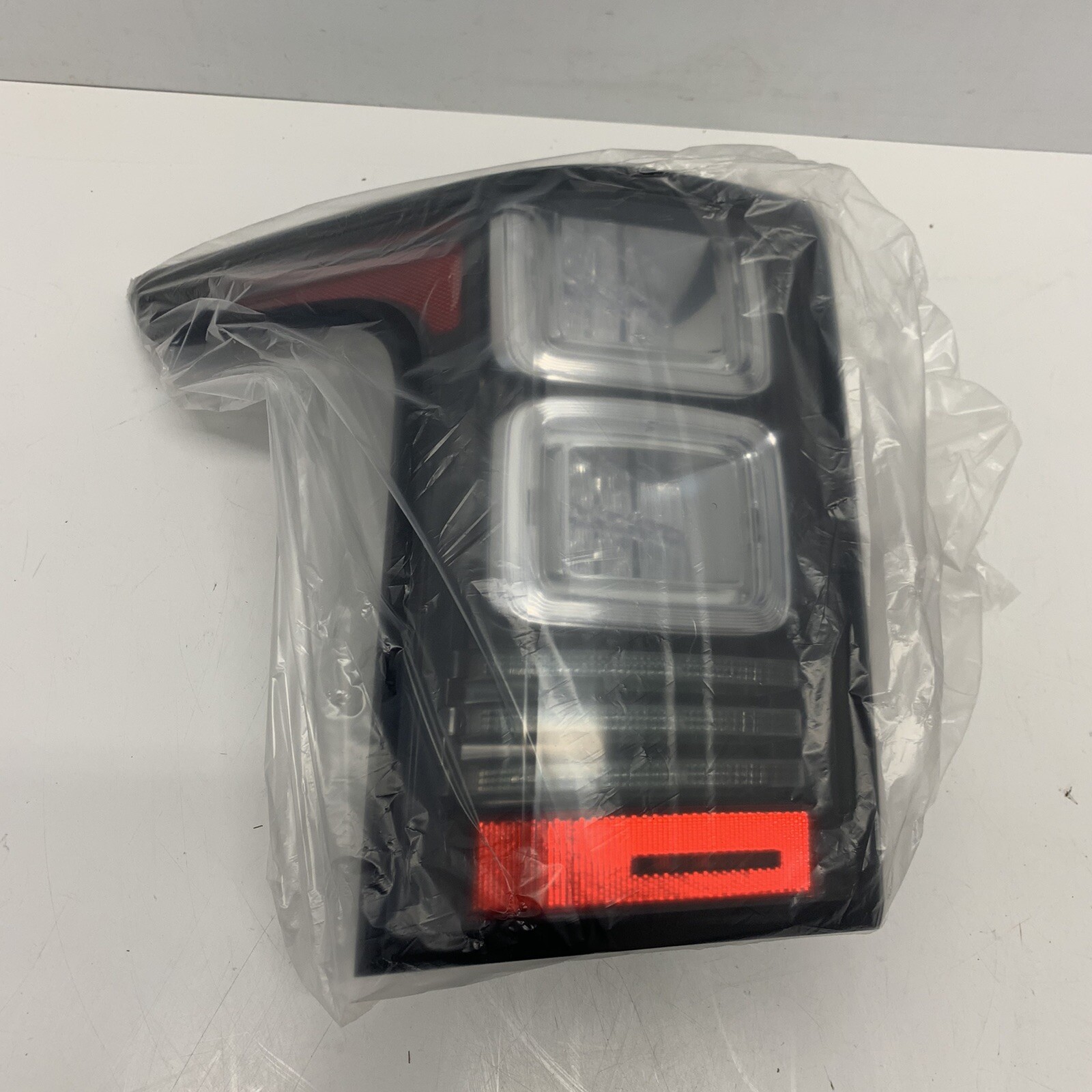 Genuine Land Rover LH Rear Stop and Flasher Lamp -LR053540 | eBay Australia