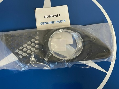 Mercedes Benz C Class Sport Right Front Fog Light Cover Garnish OE ...