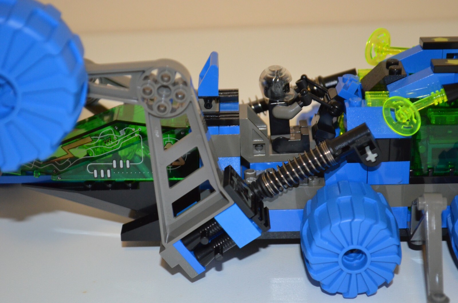Lego Insectoids Space Set Number 6919, Planetary Prowler, Produced in ...