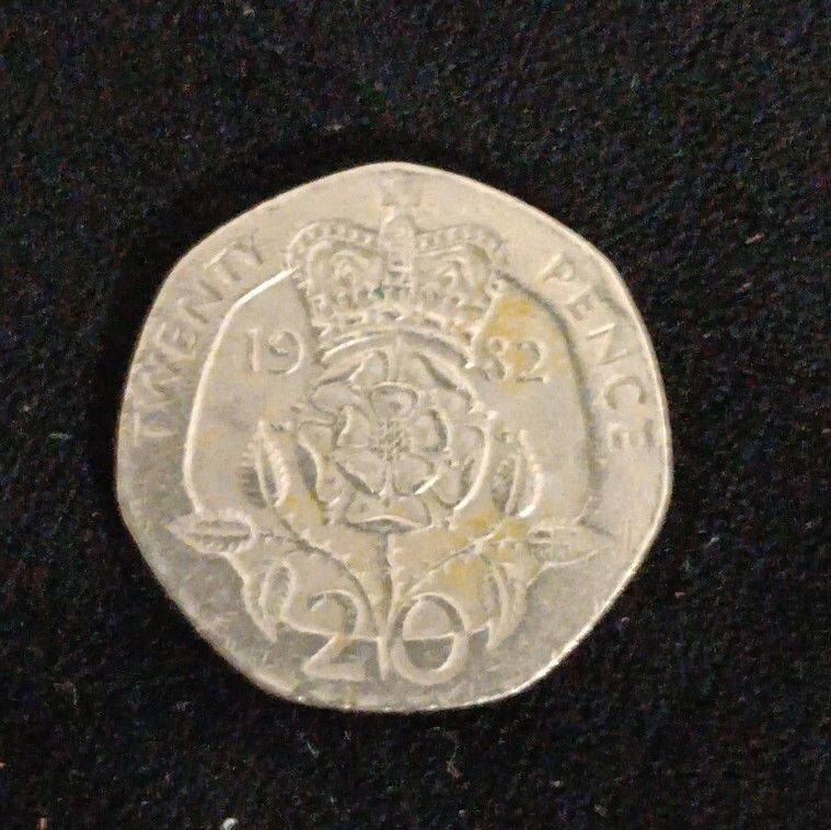 1982 Twenty Pence Rare Coin Uk Collectibles Queen Elizabeth II, D. G ...