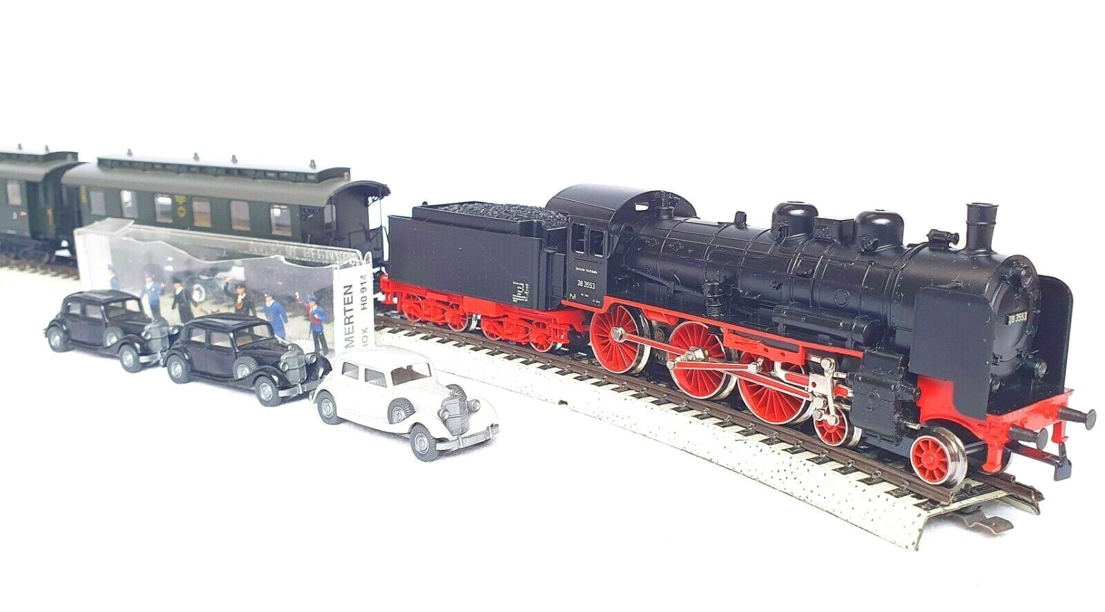 Marklin HO AC German DR WWI GRAF ZEPPELIN & BR-38 LOCOMOTIVE & WAGON ...