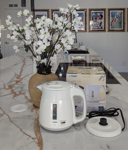 Tiger Thermos Electric Kettle Wakuko PCF-G080 W 0.8 L (Japanese Brand) | eBay