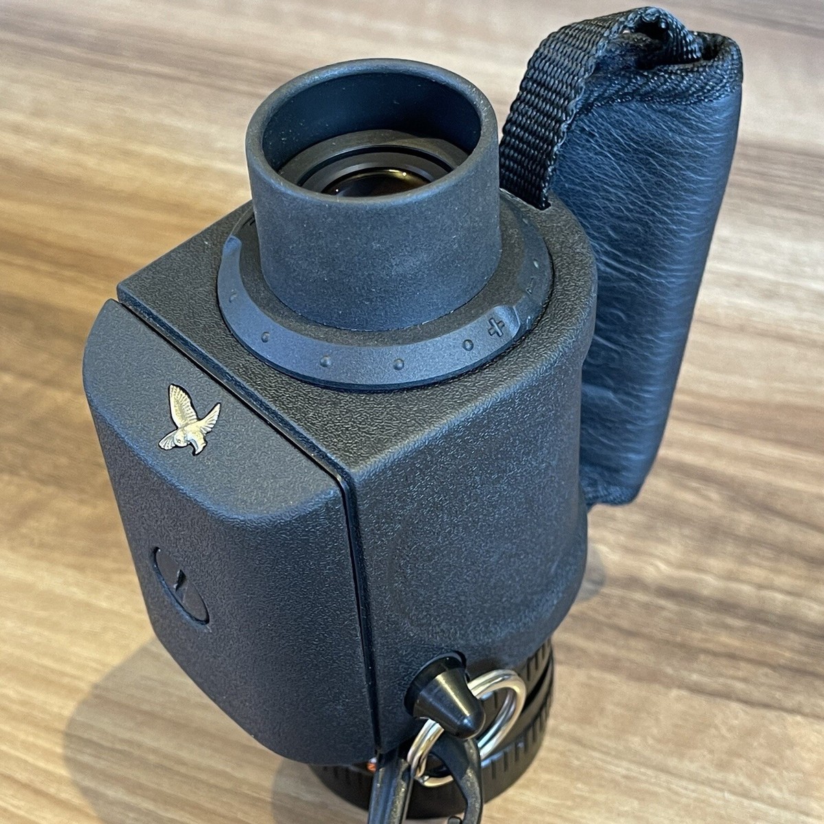 Swarovski Night Vision NC2 MK-300 Super Generation w Swarovski Night Vision NC2 MK-300 Super Generation w