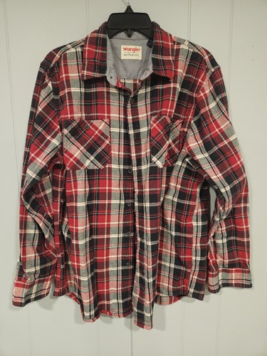 Wrangler Authentics Flannel Shirt Men's Size Large Red Black Plaid ...