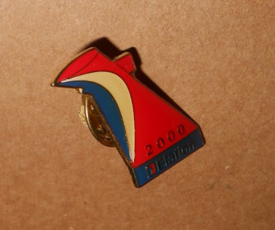 Elation 2000 Pin Charm Gold Tone 1 x ½ (boot) | eBay