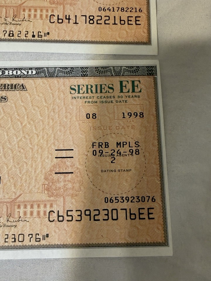 Lot of 18 $100 U.S. Savings Bonds Series EE 1997-2000 Vintage Paper ...
