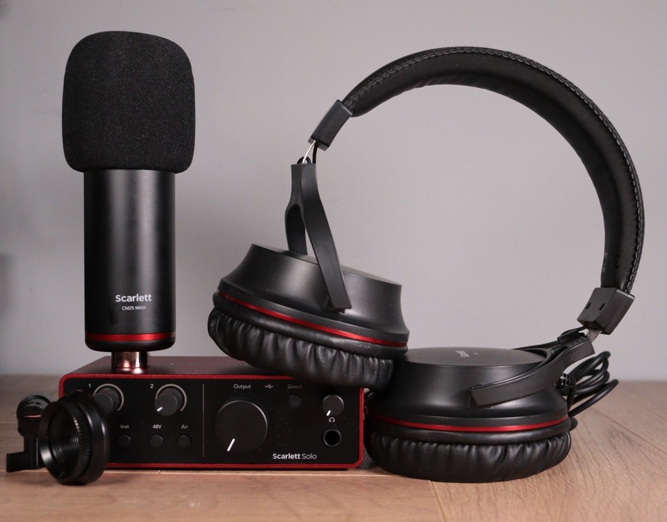 Focusrite Scarlett Solo Studio 4th Gen Generation USB Audio Interface ...