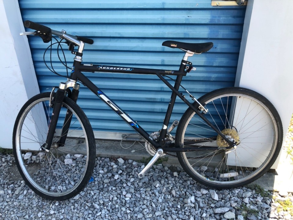 Vintage GT Aggressor - 20” Frame- 21 Speed- 26” Wheels-RST Suspension ...