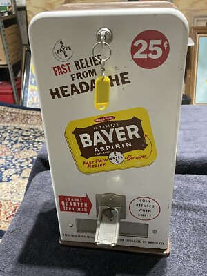 Vintage 1950's (Bayer Aspirin) Coin Operated Vending Machine Dispenser ...
