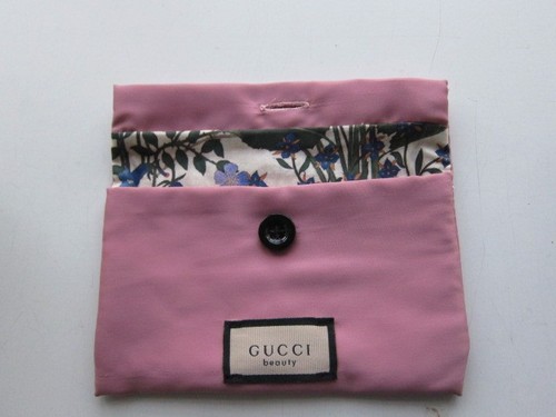 Gucci Beauty pink floral Luxury Designer Comb with Pouch | eBay