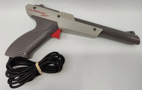 Nintendo NES-005 OEM Original Gray Zapper Light Gun *VGC* TESTED* FREE ...